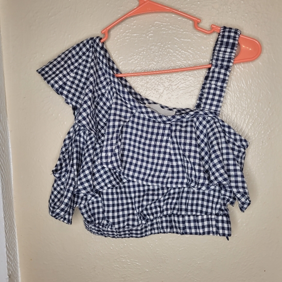 The Impeccable Pig | Tops | The Impeccable Pig Crop Top Cold Shoulder ...